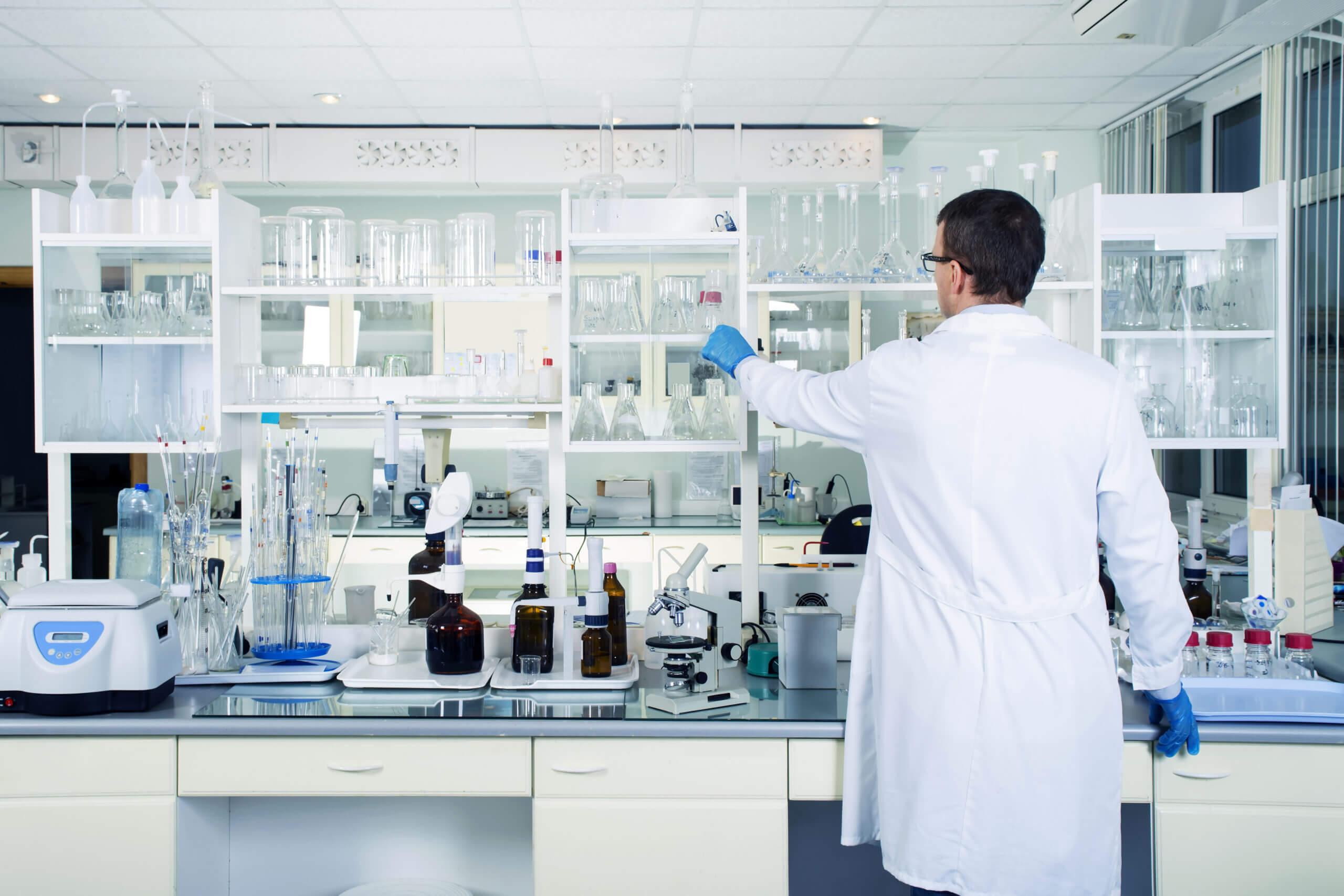 Laboratory Eye Protection - Safety Partners, LLC